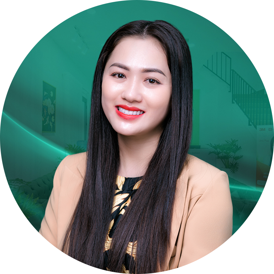 Chị Tú Anh khi làm răng sứ cao cấp tại nha khoa Smile